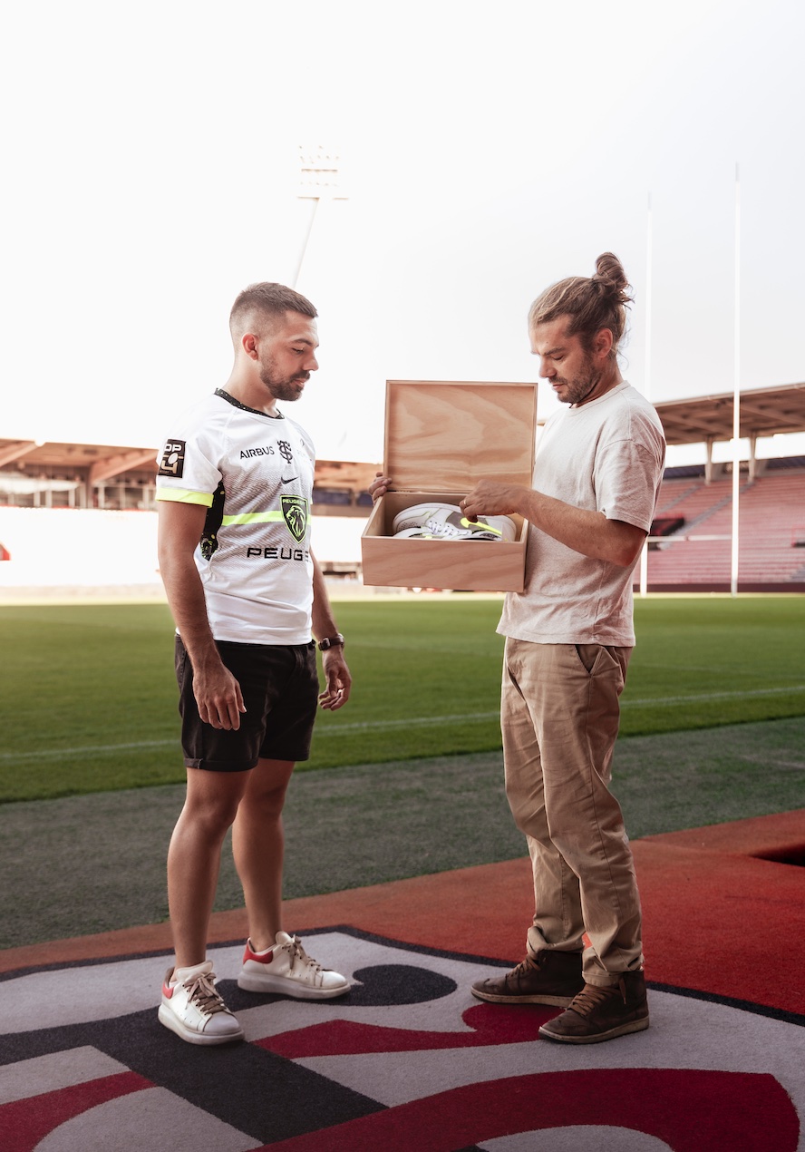 Remise de la paire de Nike Jordan 1 par LBT Sneakers